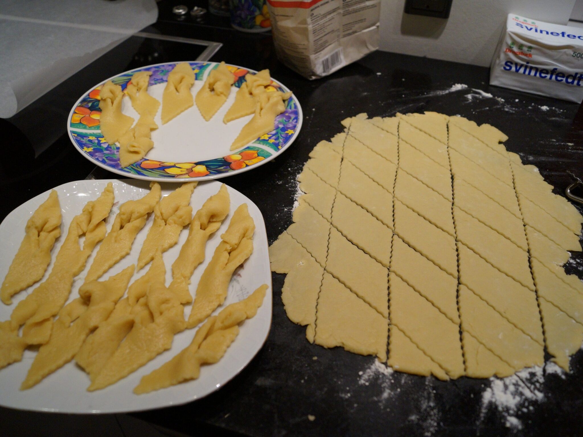 Mormors klejner med fløde - Klejner med hjortetakssalt - Min Madopskrift