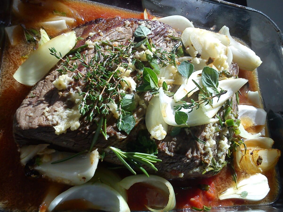 Oksetyndsteg langtidsstegt i ovn - Langtidsstegning og mør oksesteg ...