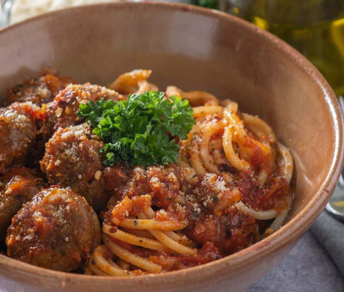 Lady og vagabonden spaghetti - Store oksekødboller - Min Madopskrift